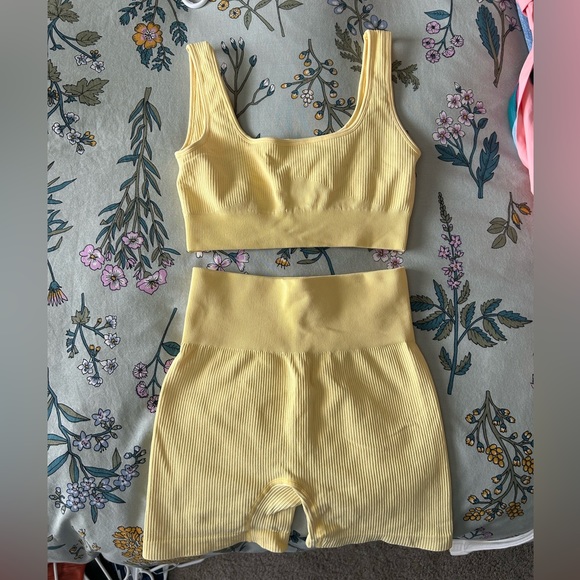 Amazon | Shorts | Womens Amazon Matching Athletic Set | Poshmark